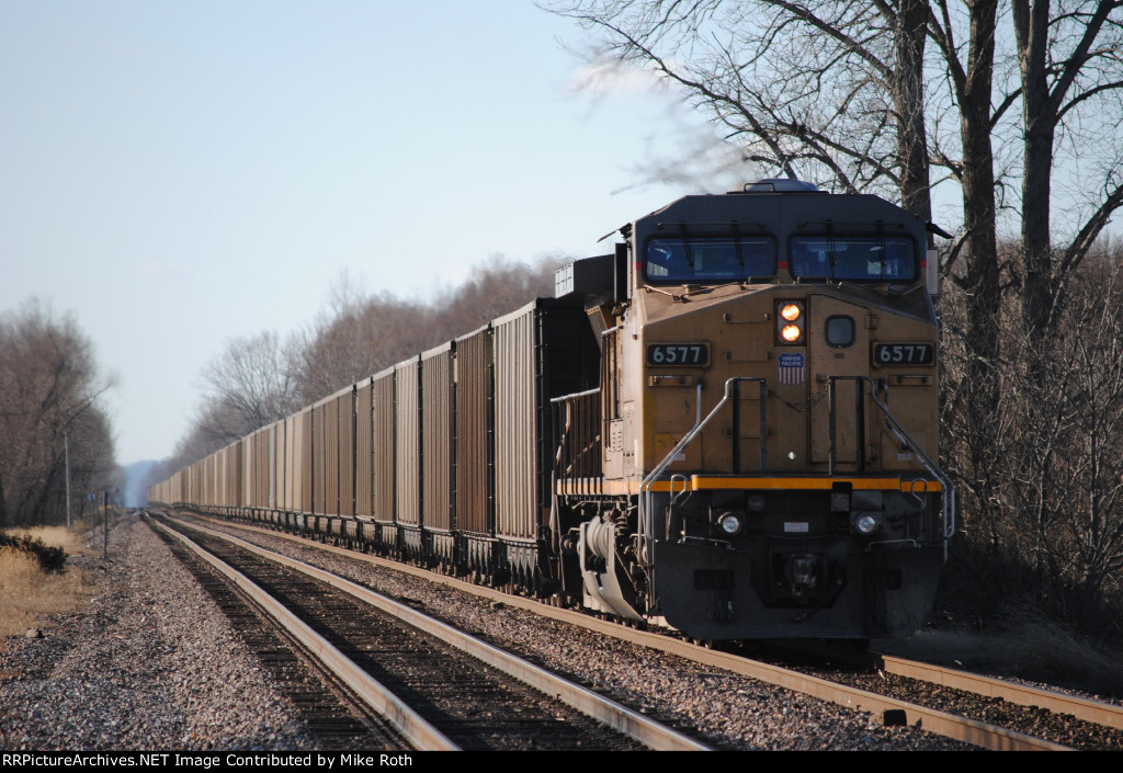 UP 6577 pushes south
